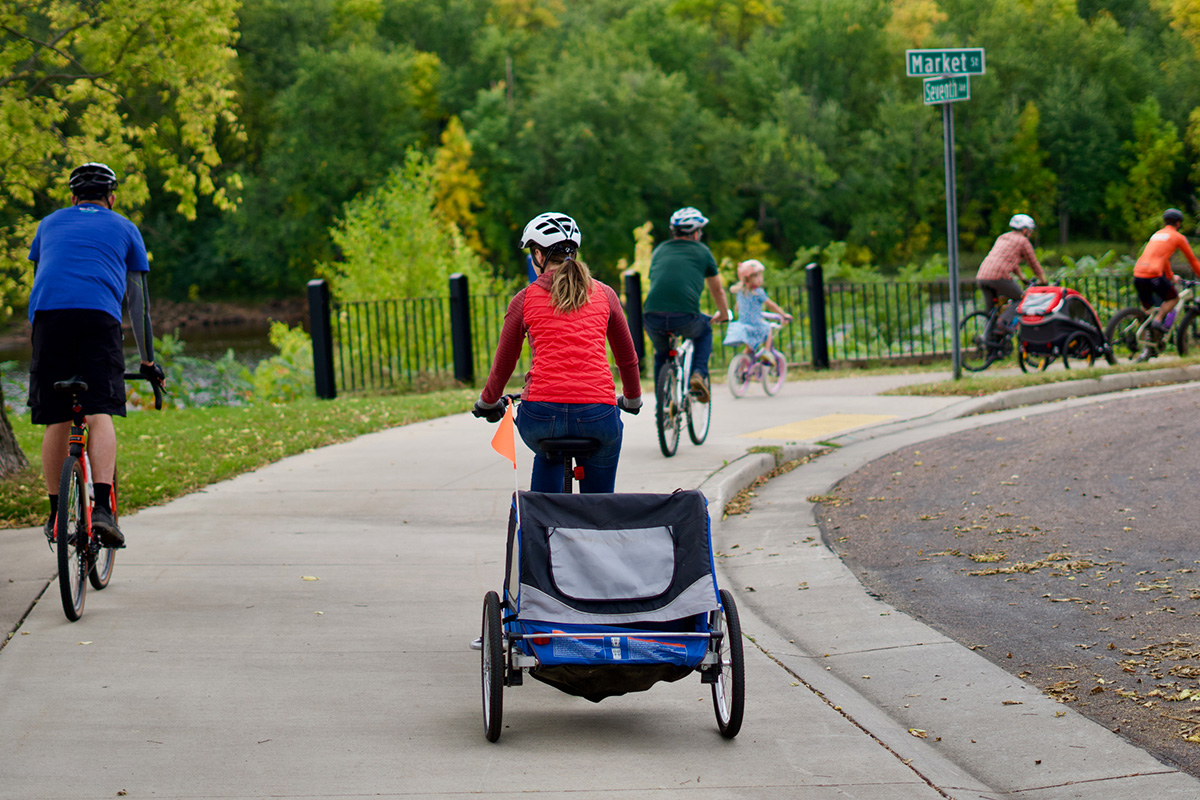 Finding Adventure with the Family - Adventure Cycling Association